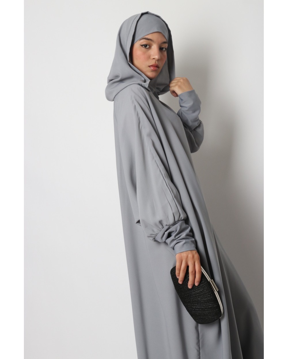 Long oversize abaya for veiled muslim woman ramadan outfit 2022 modest