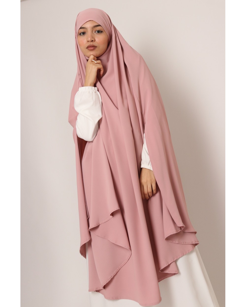 Khimar with slits