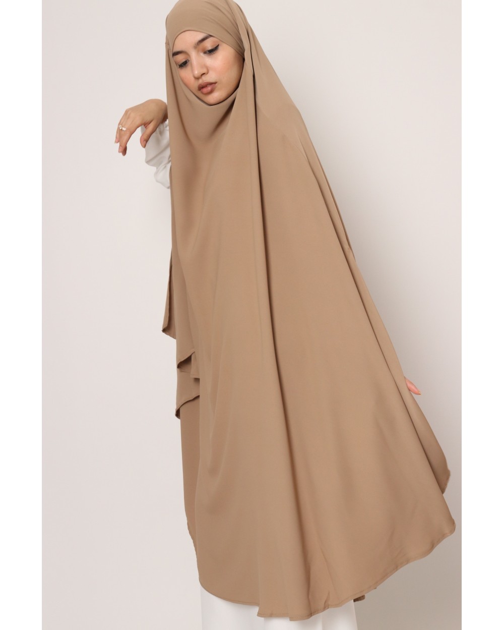 Khimar with slits