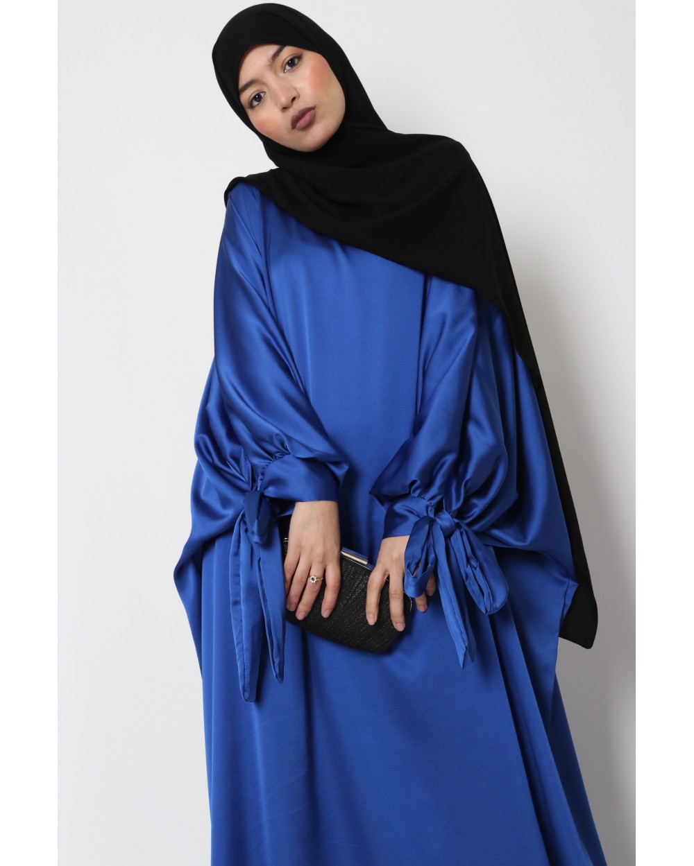 Collection Aïd - Abaya papillon satinée Safaa mastour manches à nouer
