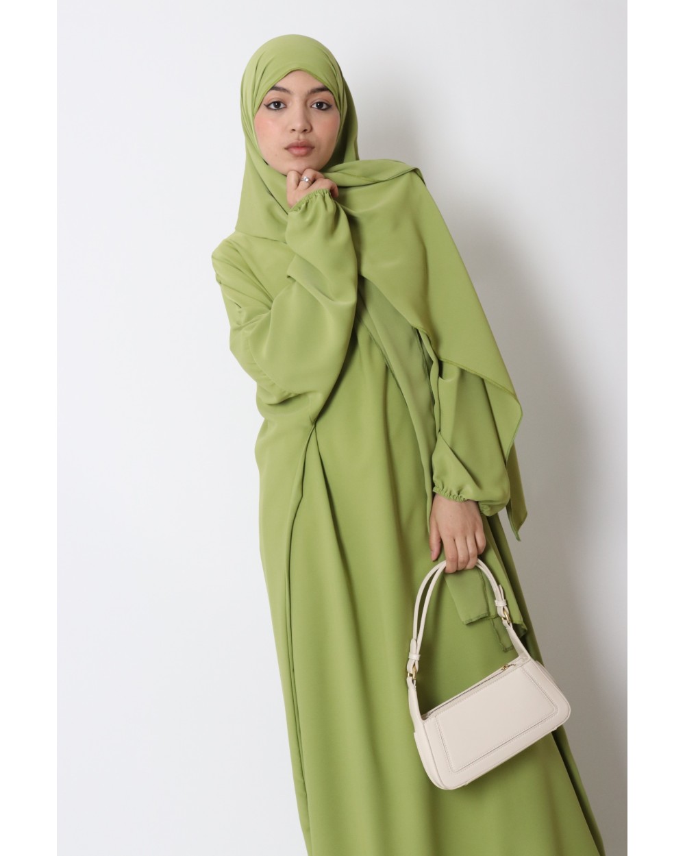 Abaya hijab intégré soie de médine robe longue tenue de prière islam ...